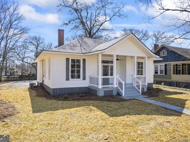 34 N Broad St, Porterdale, GA 30014