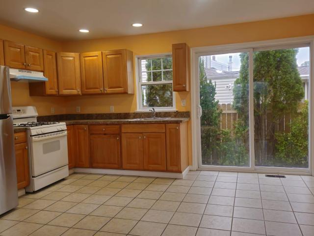 34 Nassau Avenue 1