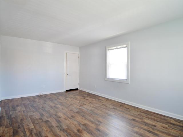 34 Newman Ave # 1