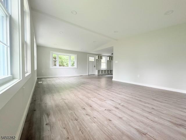 34 Northwood Dr