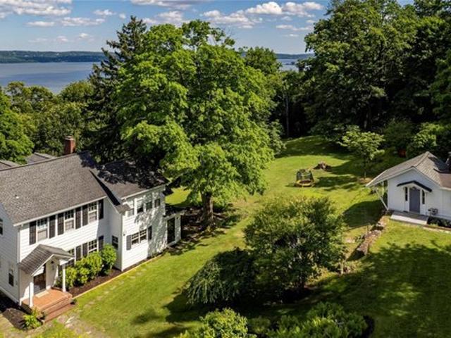 34 Old Mountain Rd, Nyack, NY 10960