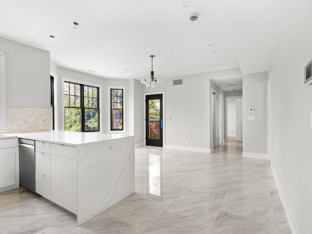 34 Pinckney St Unit 1, Somerville, US, MA