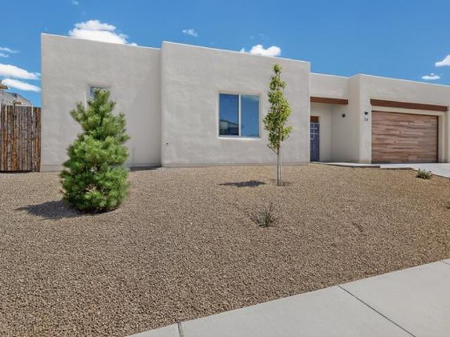 34 Pinon Doblado, Santa Fe, NM 87508
