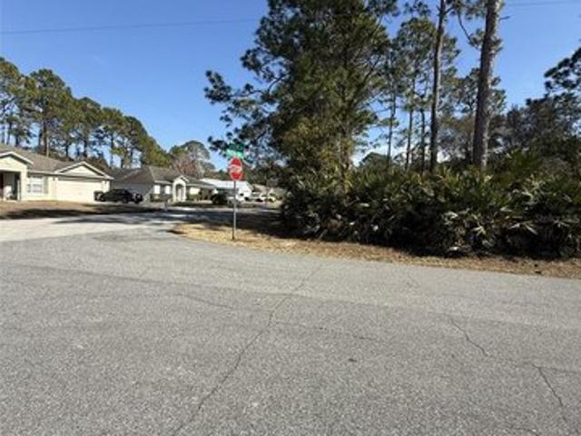 34 Pier Ln, Palm Coast, FL 32164