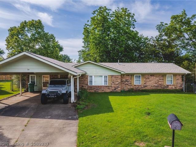 34 Redwood Drive