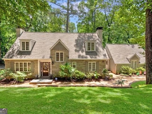34 River Park Dr, Sandy Springs, GA 30328
