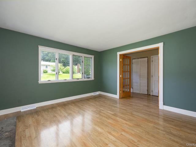 34 Riverview Drive