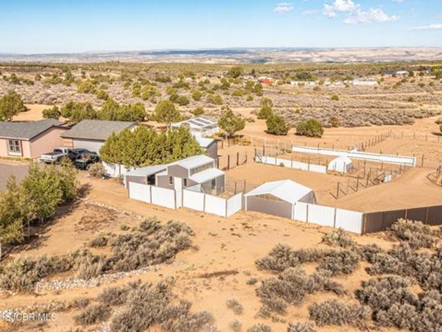 34 Road 2579, Aztec, NM 87410