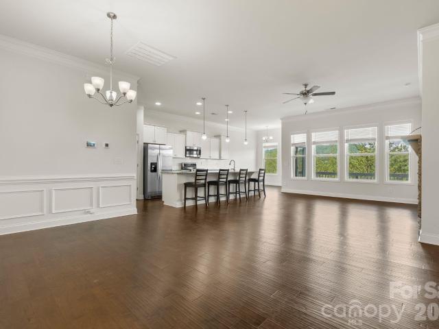 34 Rose Creek Road