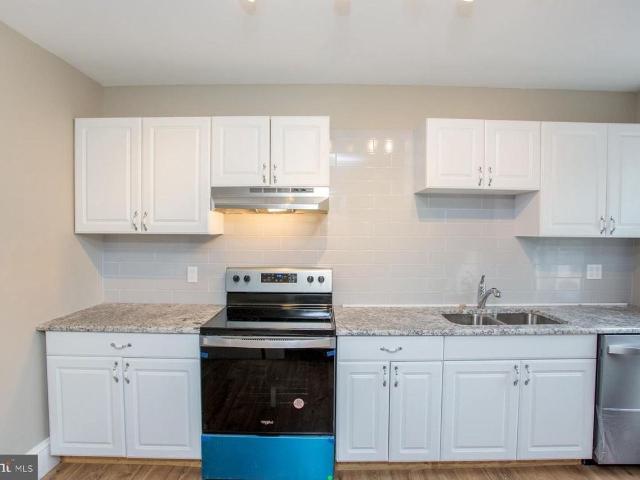 34 S Clinton St 4 Bedroom Apartment for Rent at 34 S Clinton St, Doylestown, PA 18901