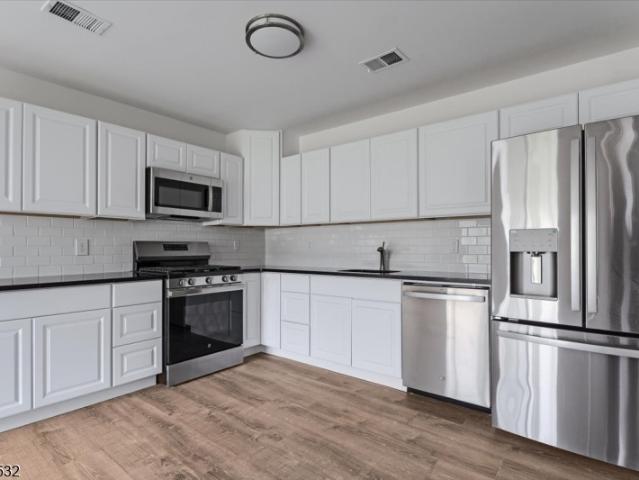 34 S Pointe Cir, Tinton Falls, NJ 07753 | MLS #4018 | Compass