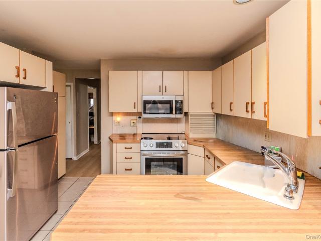 34 Scarborough Lane A