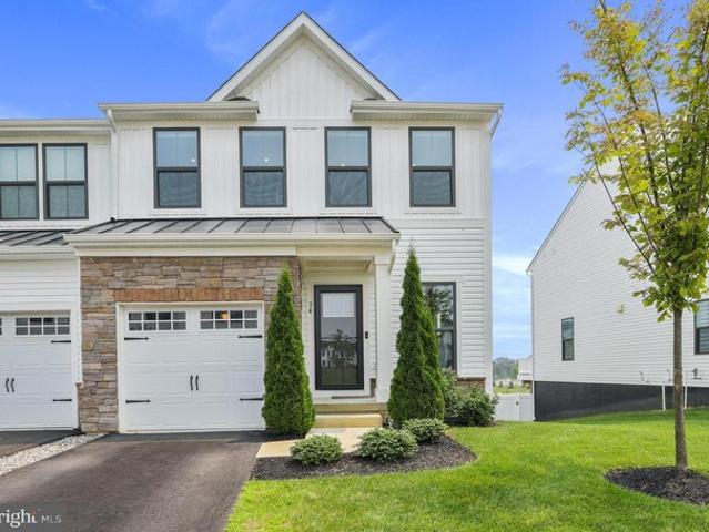 34 Sage Way, Mount Laurel, NJ 08054