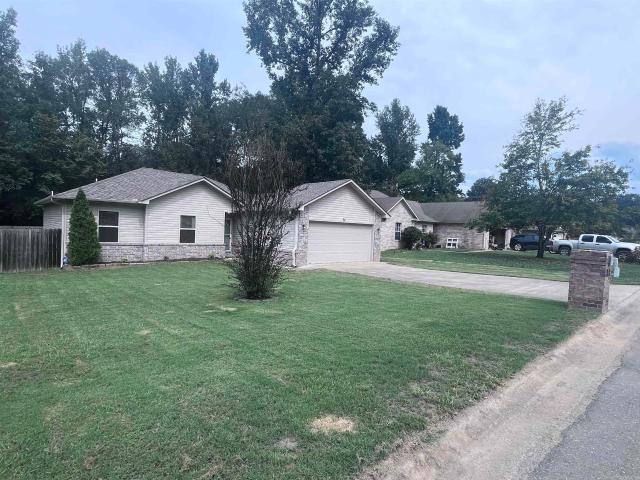 34 Shamsie Drive