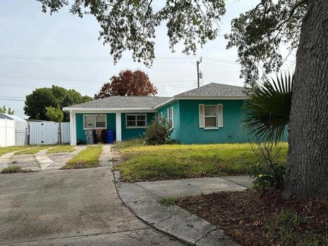 34 SW Highland Dr, Vero Beach, FL 32962