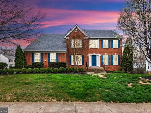 34 St Adams Dr, Stafford, VA 22556