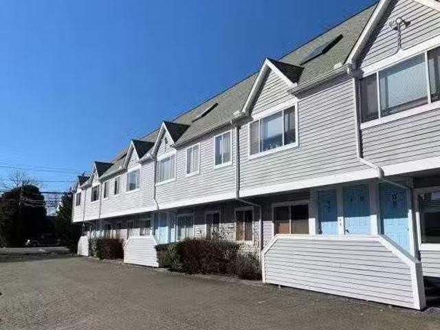 34 Stuart Avenue #4 34 Stuart Ave