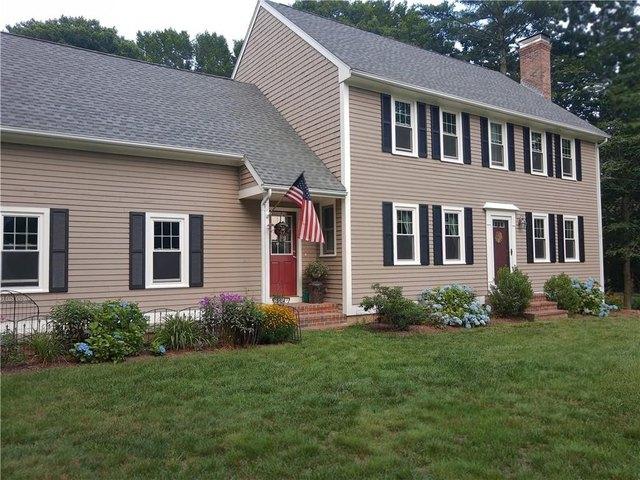 34 Sunset Dr, Richmond, RI 02892