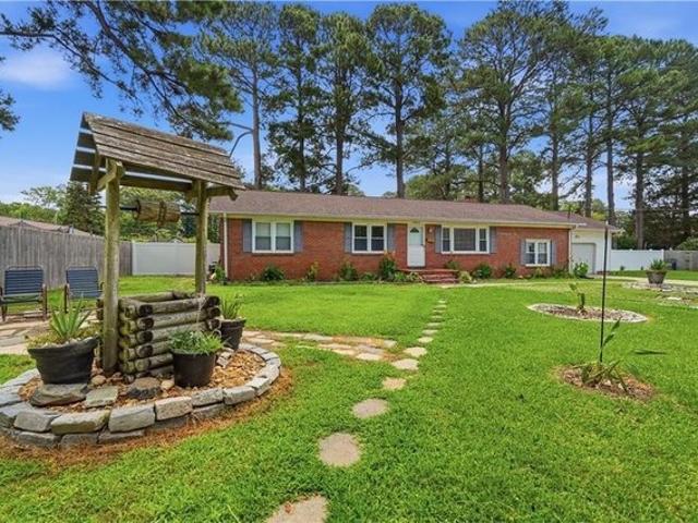 3504 Byrn Brae Dr, Virginia Beach, VA 23464