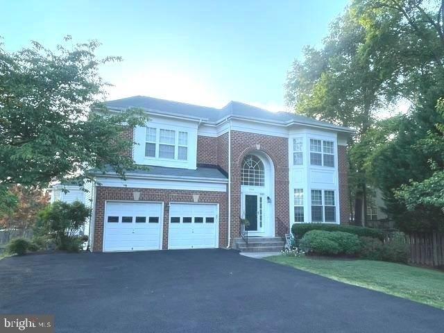 3504 Chambray Way, Falls Church, VA 22042