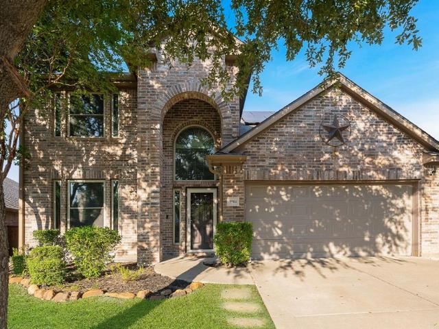 3504 Foxfield Trail