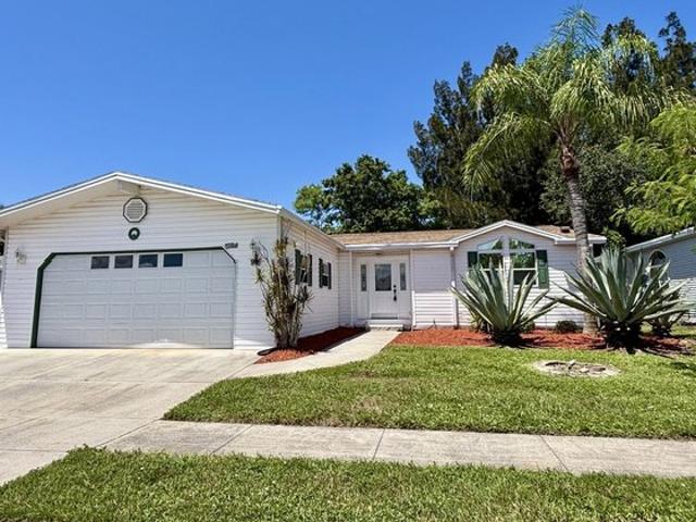 3504 Hayes Bayou Dr, Ruskin, FL 33570