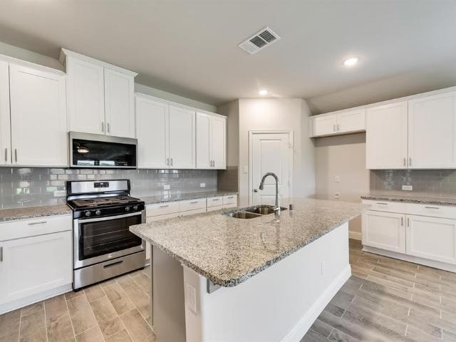 3504 Lillian Court