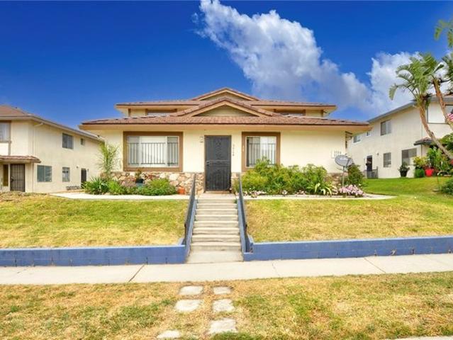 3504 Rainbow Ln, Highland, CA 92346