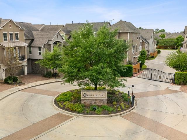 3504 Vista Terrace Lane