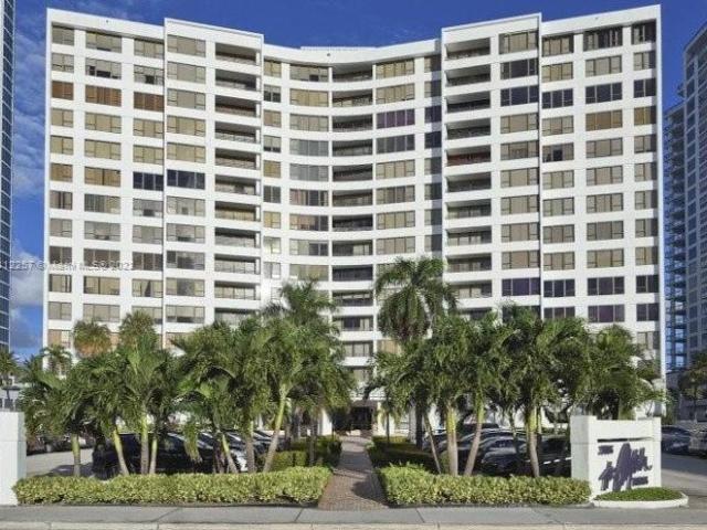 3505 Ocean Dr S #108, Hollywood, FL 33019