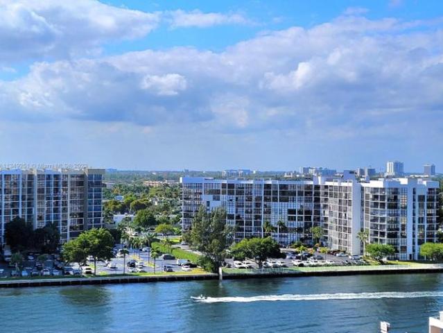 3505 Ocean Dr S #1105, Hollywood, FL 33019