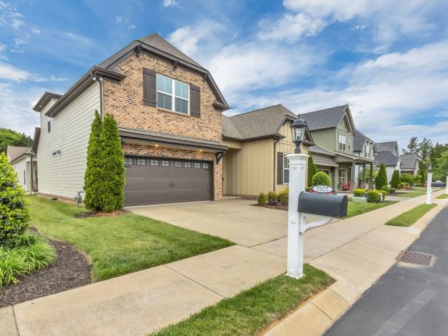 3505 Chianti Cir