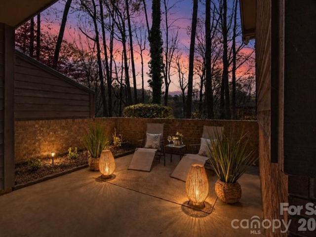 3505 Colony Crossing Dr, Charlotte, NC 28226