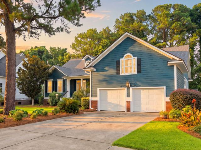 3505 Flowering Oak Way