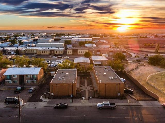 3505 Lafayette Dr NE, Albuquerque, NM 87107