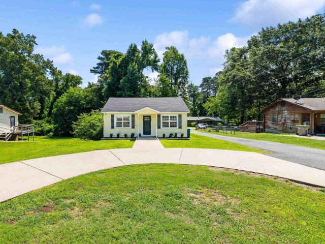 3505 Pelton Road