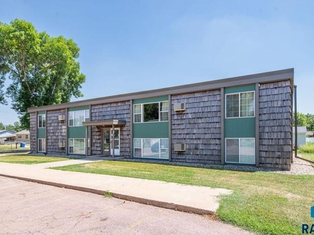 3505 S Hawthorne Ave, Sioux Falls, SD 57105