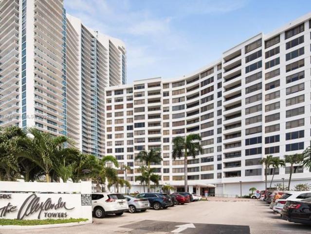 3505 S Ocean Dr #1102 Hollywood, FL 33019