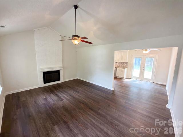 3505 Sandberry Drive