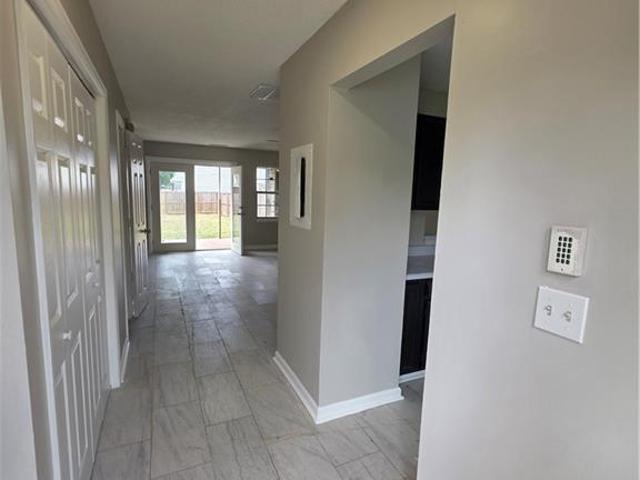 3505 Ten Oaks Circle