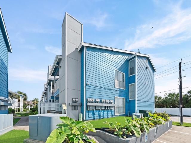 3506 Cove View Boulevard 812