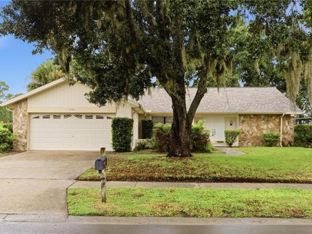 3506 Fairway Forest Dr, Palm Harbor, FL 34685