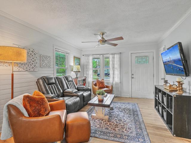 3506 Johan Boulevard