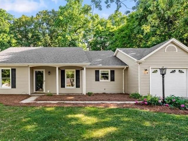 3506 Park Hill Dr, Greensboro, NC 27410