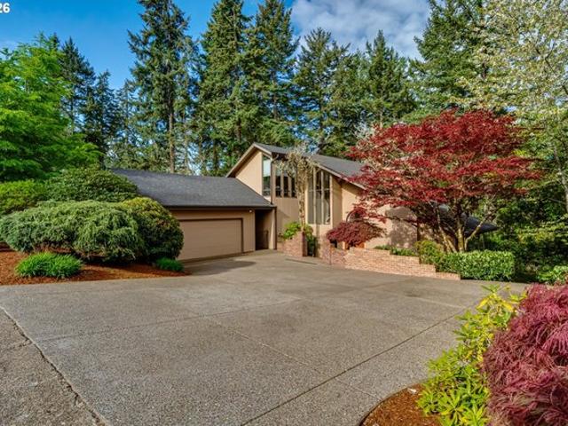 3506 Spring Blvd, Eugene, OR 97405