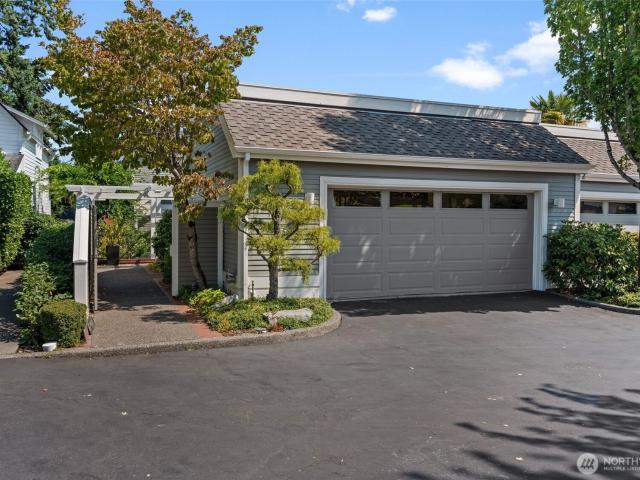 3507 Harborview Drive # 4