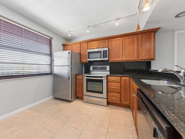 3507 Village Blvd 402, West Palm Beach, FL