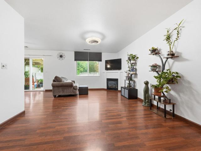 3508 Inkwood Dr, Anderson, CA 96007 | MLS #26 1786 | Compass