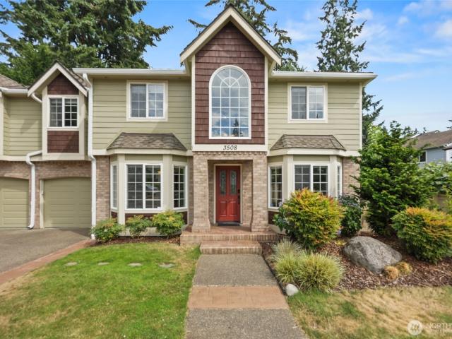 3508 Stevens Drive NE