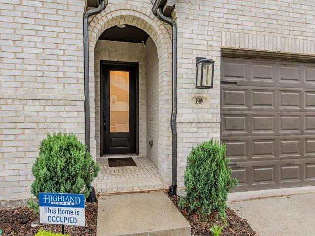 3509 Mescalbean Drive